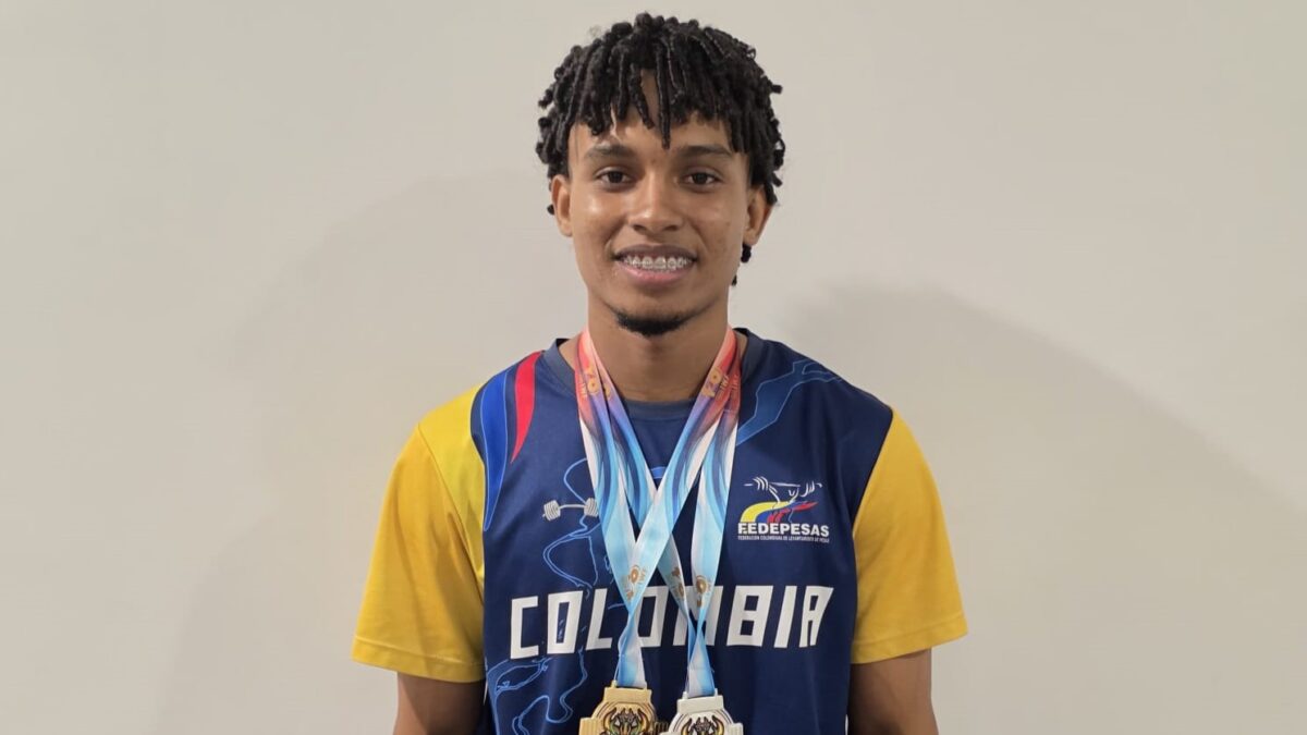 José Eber González se corona campeón mundial juvenil en levantamiento ...