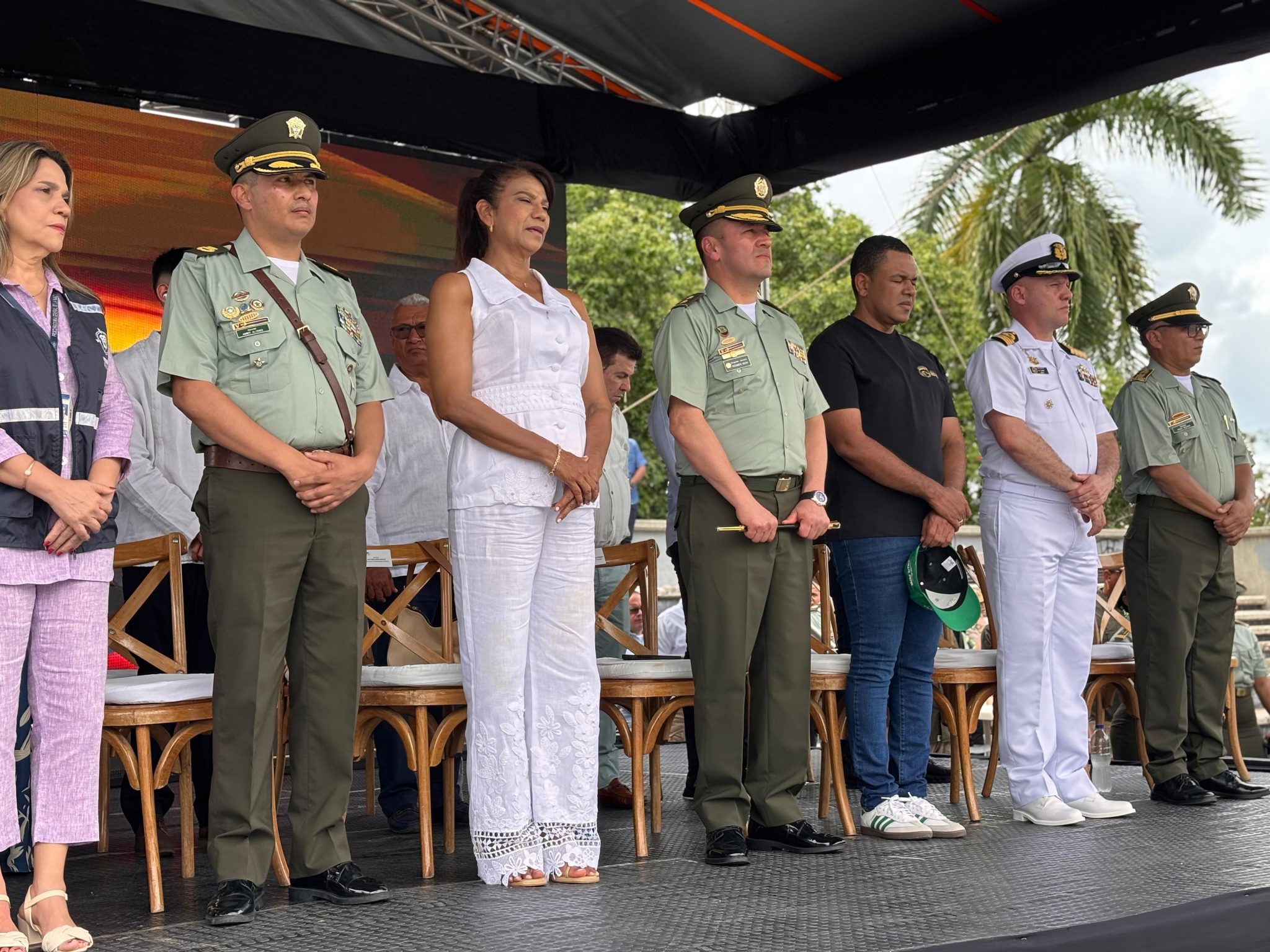 Coronel Aimer Alonso Triana asume como nuevo comandante de la Policía ...